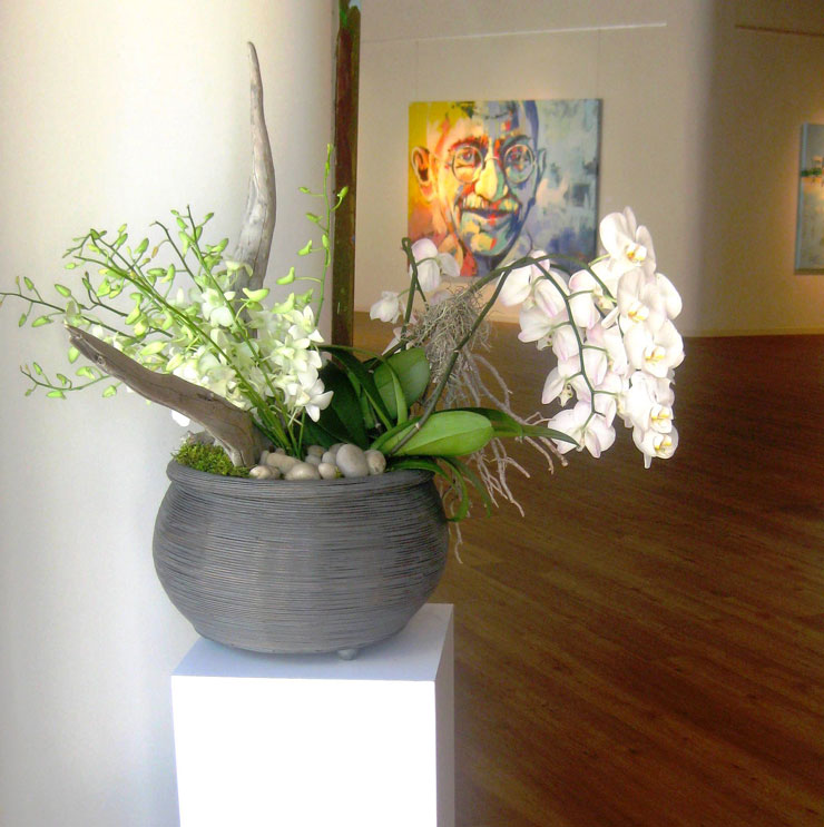 MAZ :: Flowers Among The Art in Hallandale