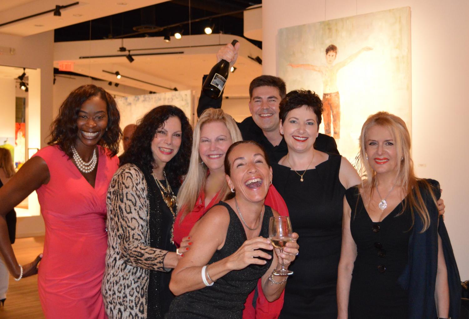 MAZ :: Gallery: Flowers Among the Art