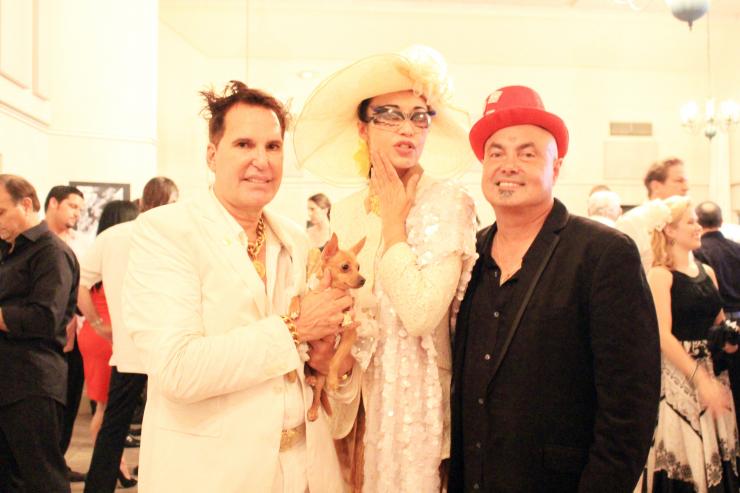 MAZ :: Gallery: La Femme . . . en Noir et Blanc