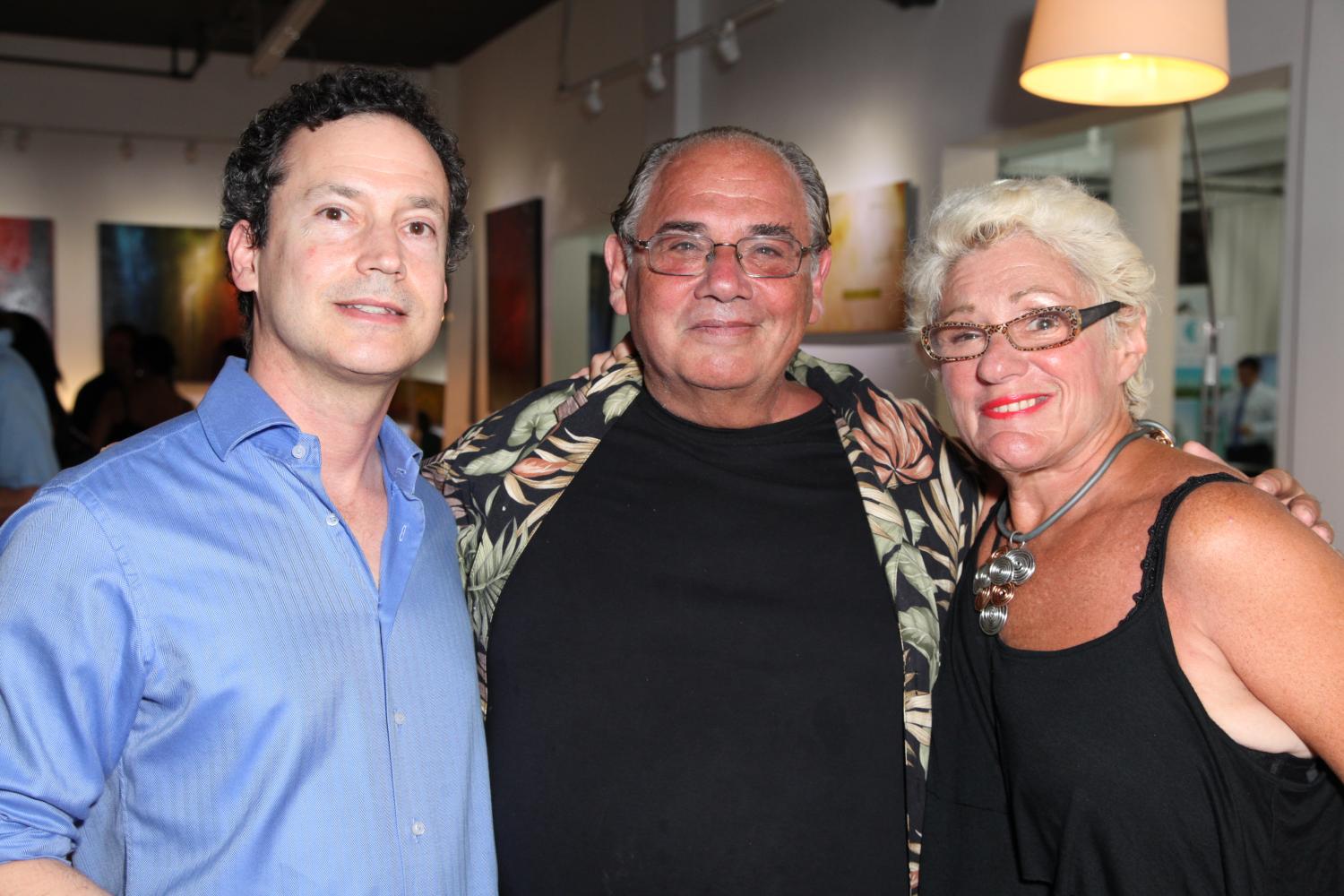 MAZ :: Gallery: Marcelo Holzinger at Omega Decor