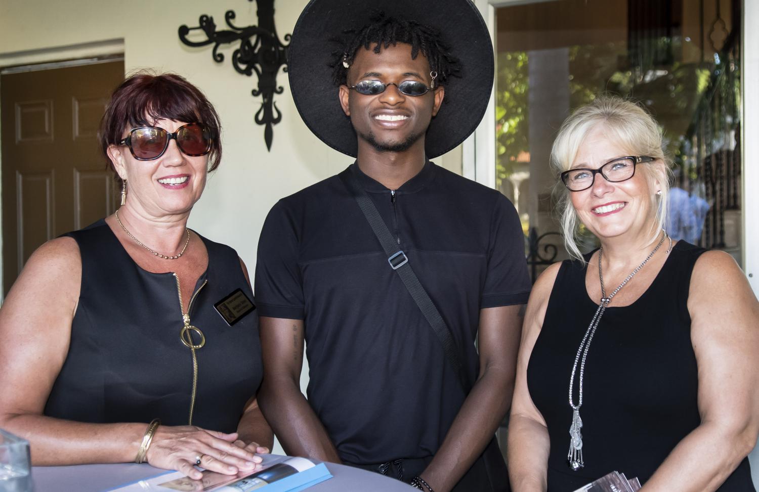 MAZ :: Gallery: Dance Now!'s Ekphrasis in the Monastery