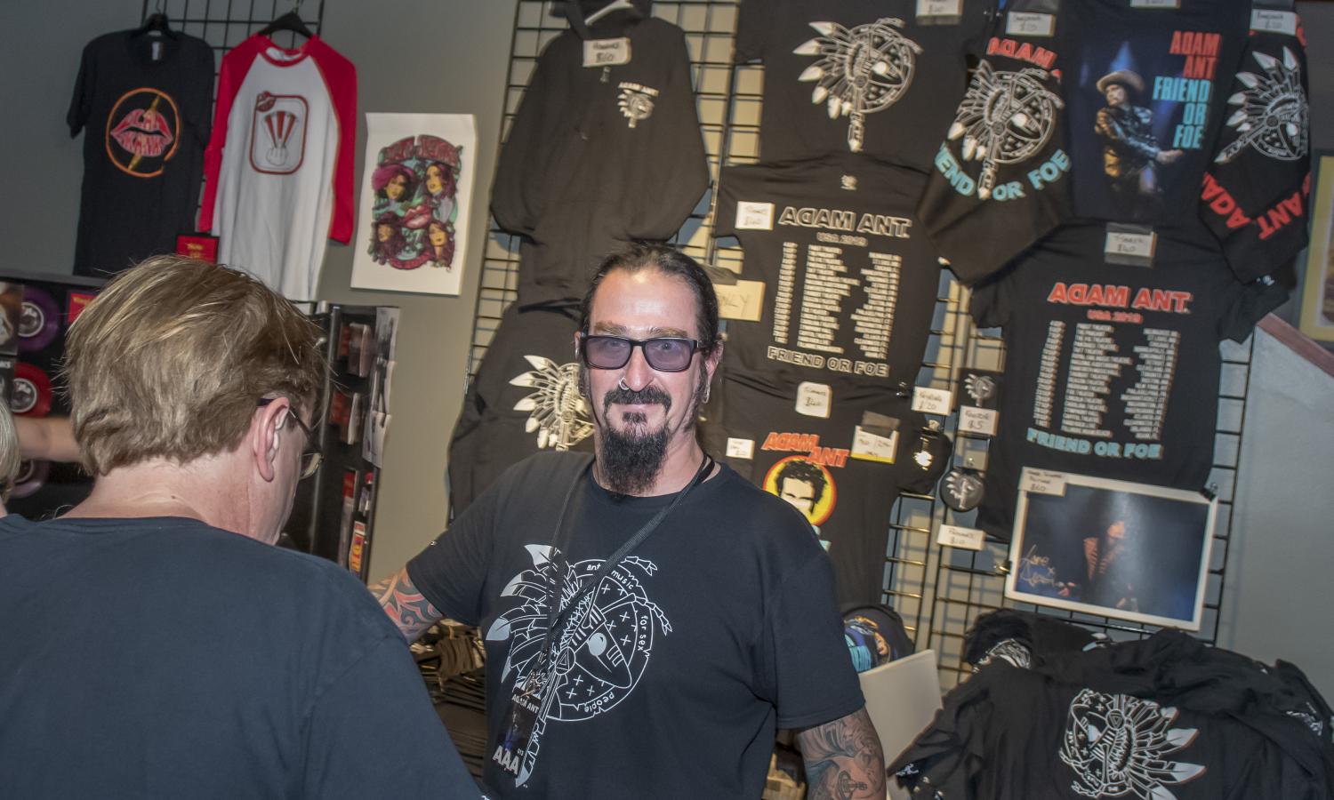 MAZ :: Gallery: Adam Ant At The Fillmore