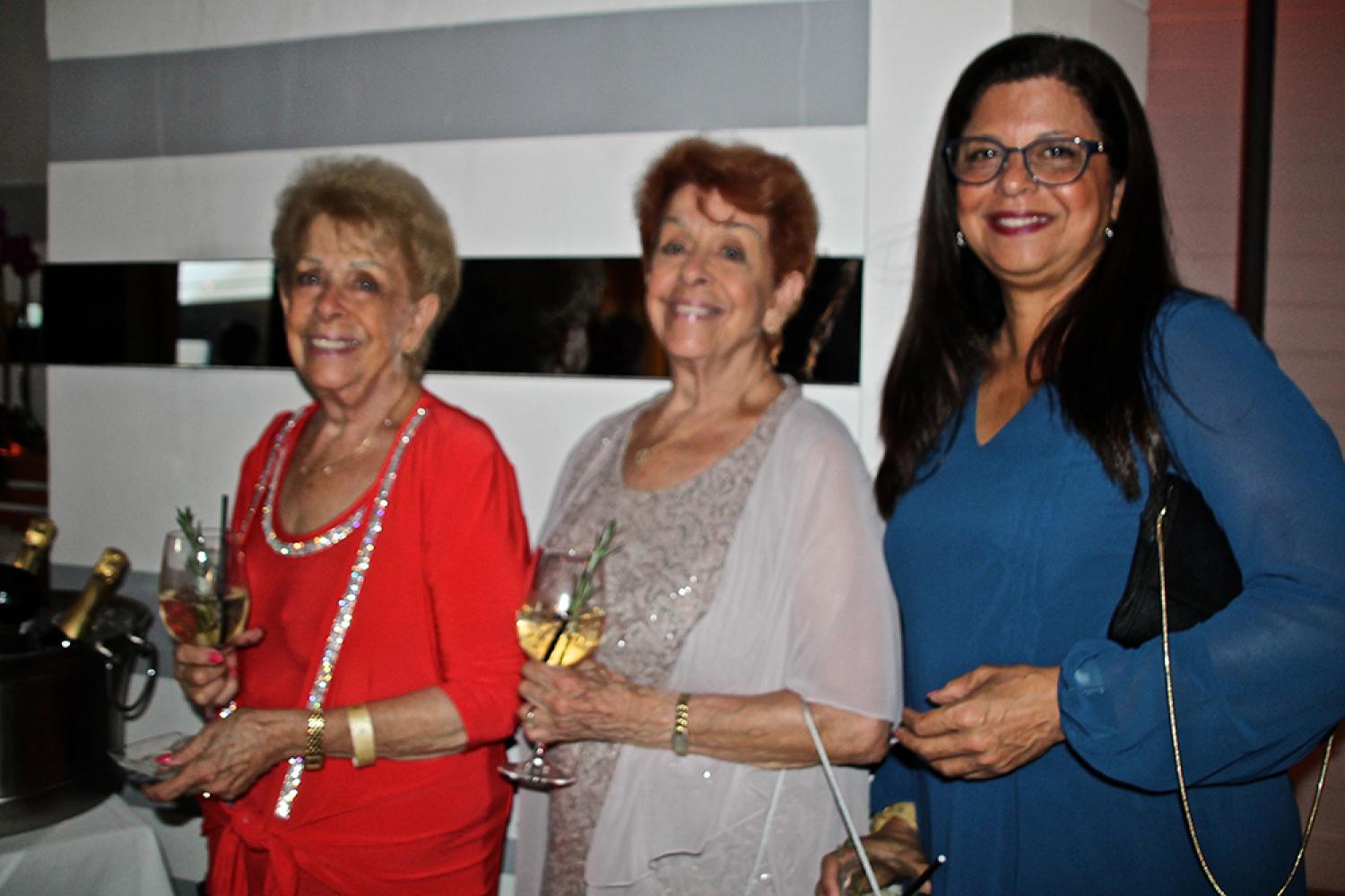 MAZ :: Gallery: Women of Inspiration Honored